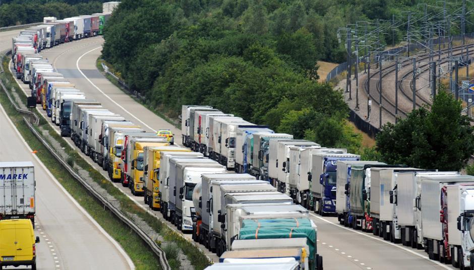 Short-life food to jump the Calais lorry queue | News | The Grocer