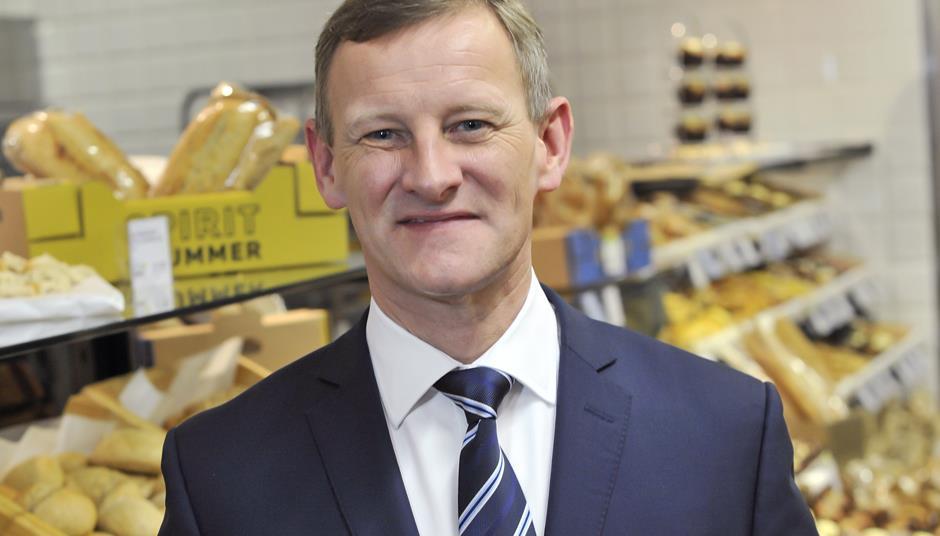 M&S chief executive Steve Rowe's earnings slashed by almost a third ...