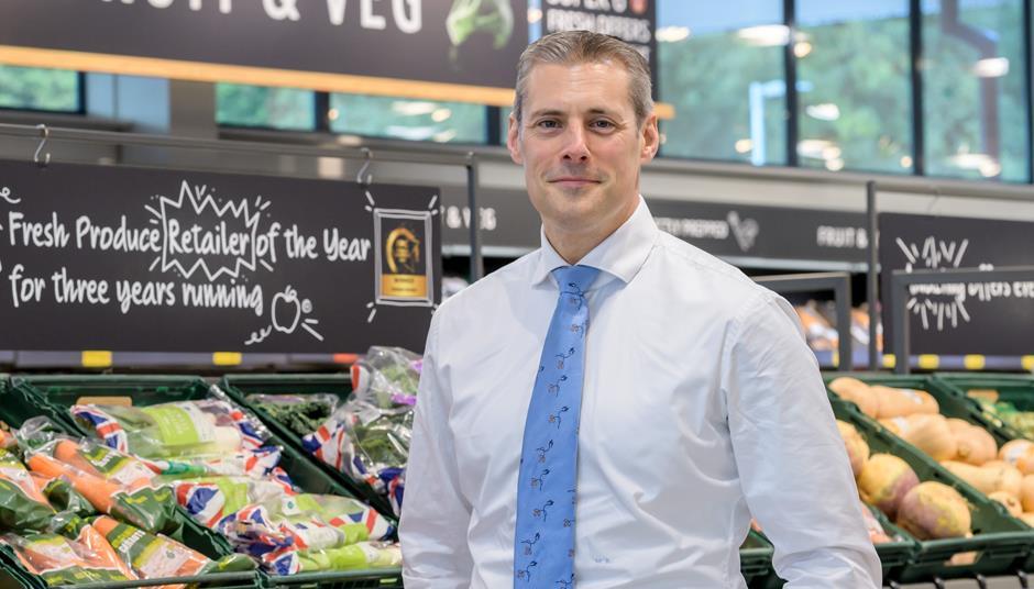Aldi UK sales up by 15% in December as shoppers switch from 'expensive ...