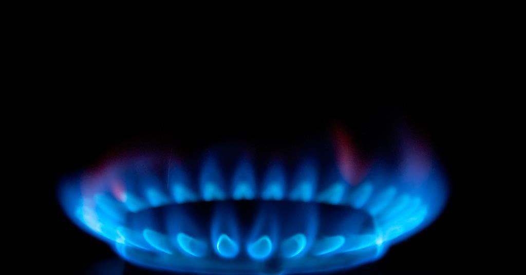 Pipeline cracks push up oil & gas prices | Analysis & Features | The Grocer