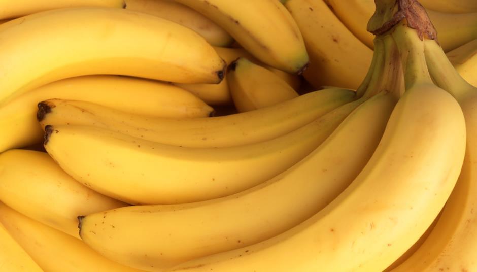 Asda joins retailers hiking banana prices as supplies tighten | News ...
