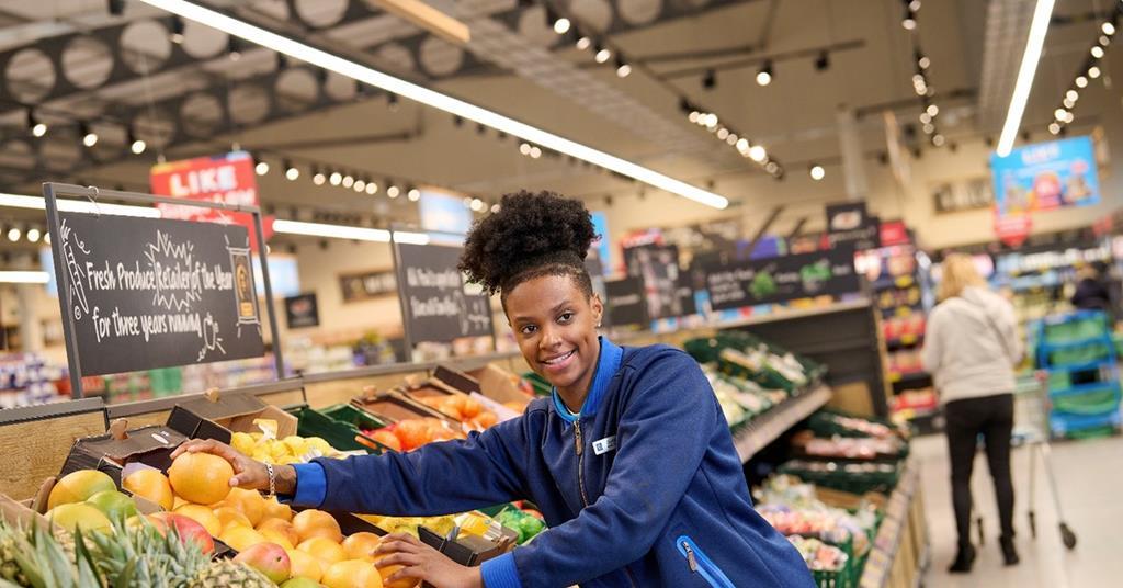 Aldi sees and raises Lidl’s pay offer for store workers | News | The Grocer