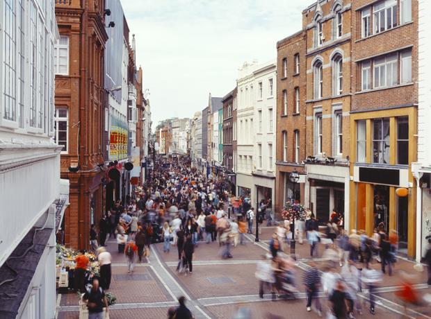 City snapshot: High street sees first Christmas footfall rise in five ...