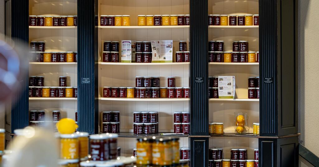 Farmer Copleys: the farm shop with a seasonal social calendar ...