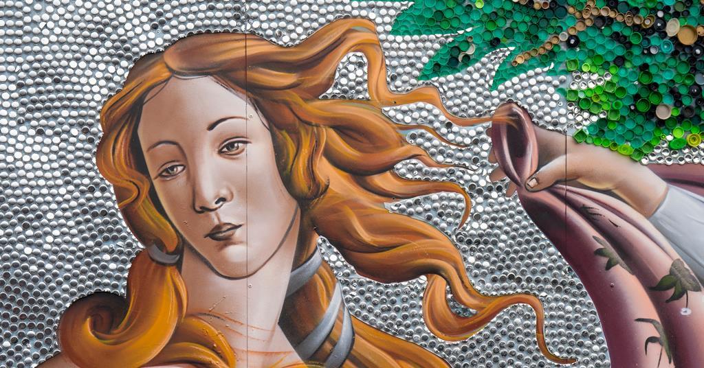 Lidl Bottlecelli installation gives Glasgow a cultural boost | The Grocer