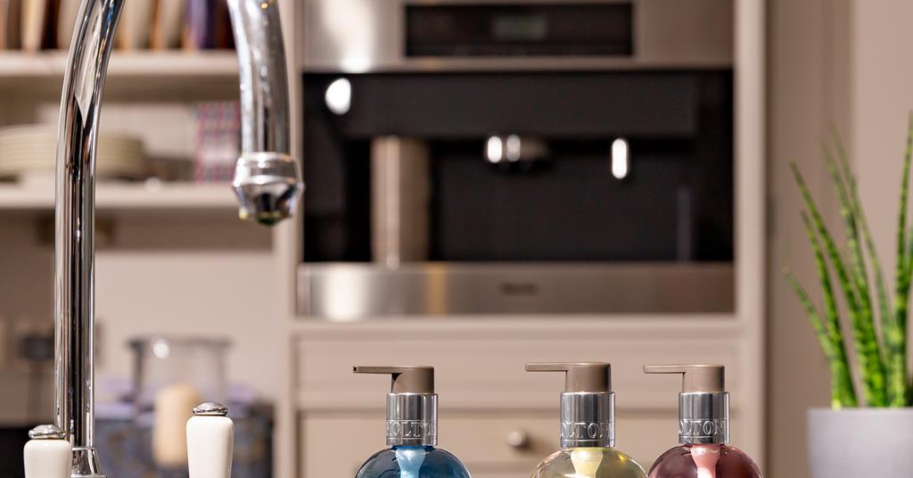 Loop packaging platform makes UK debut in partnership with Tesco | News ...