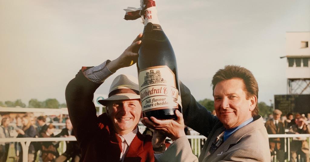 Family pays tribute to fmcg industry stalwart and former Whitworths CEO ...