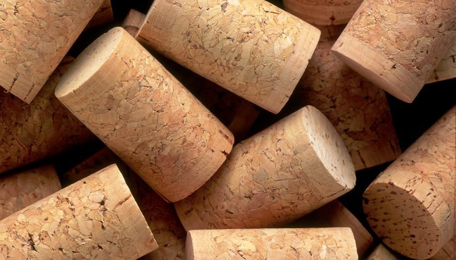 Can Portuguese cork makers put stop to rule of the screwcap? | Analysis ...