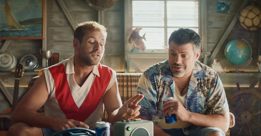 It's a laugh, but Brad and Dan bring nothing new for Foster's | Comment ...