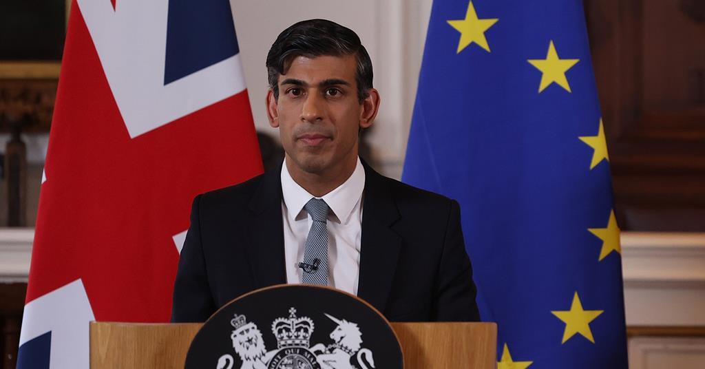 Brexit border checks delay – what does it mean for the supply chain ...