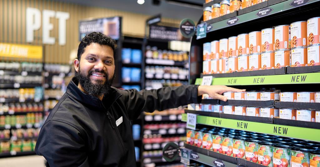 M&S offers 1,000 'graduate-style' roles with no degree needed | The Grocer
