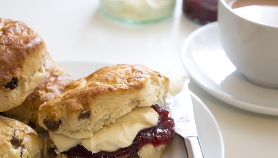 Westcountry cream tea war is resolved... and Devon comes out on top ...