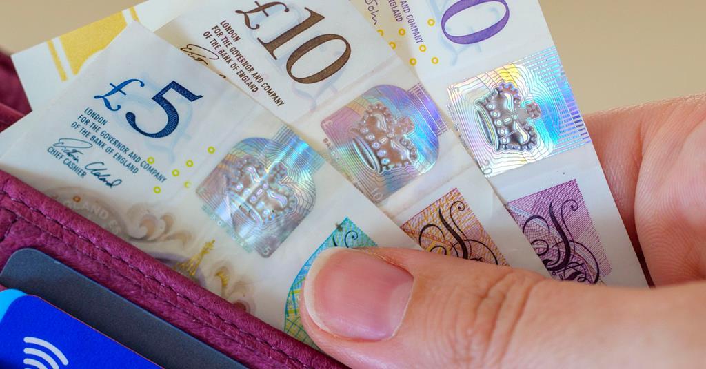 City snapshot: Disposable incomes to rise ahead of Christmas period ...