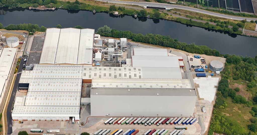 Procter & Gamble recruits for 20 new roles at Manchester site | The Grocer