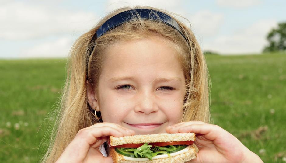 RIP bread? Nearly half of Brits ditch the bread in their sarnies ...