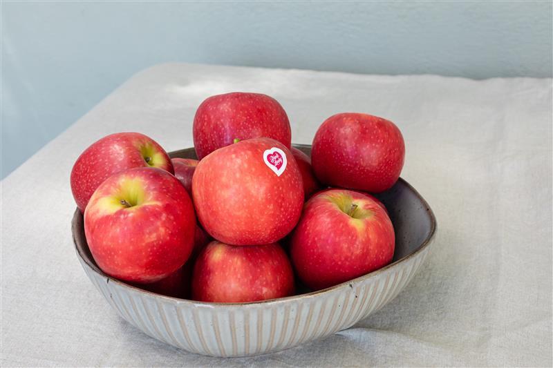 Pink Lady sees record year thanks to retailer support | The Grocer