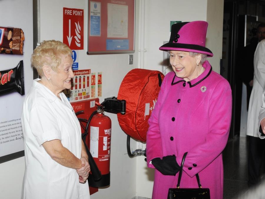 Audrey Cook celebrates 70 years at Mars factory in Slough | News | The ...