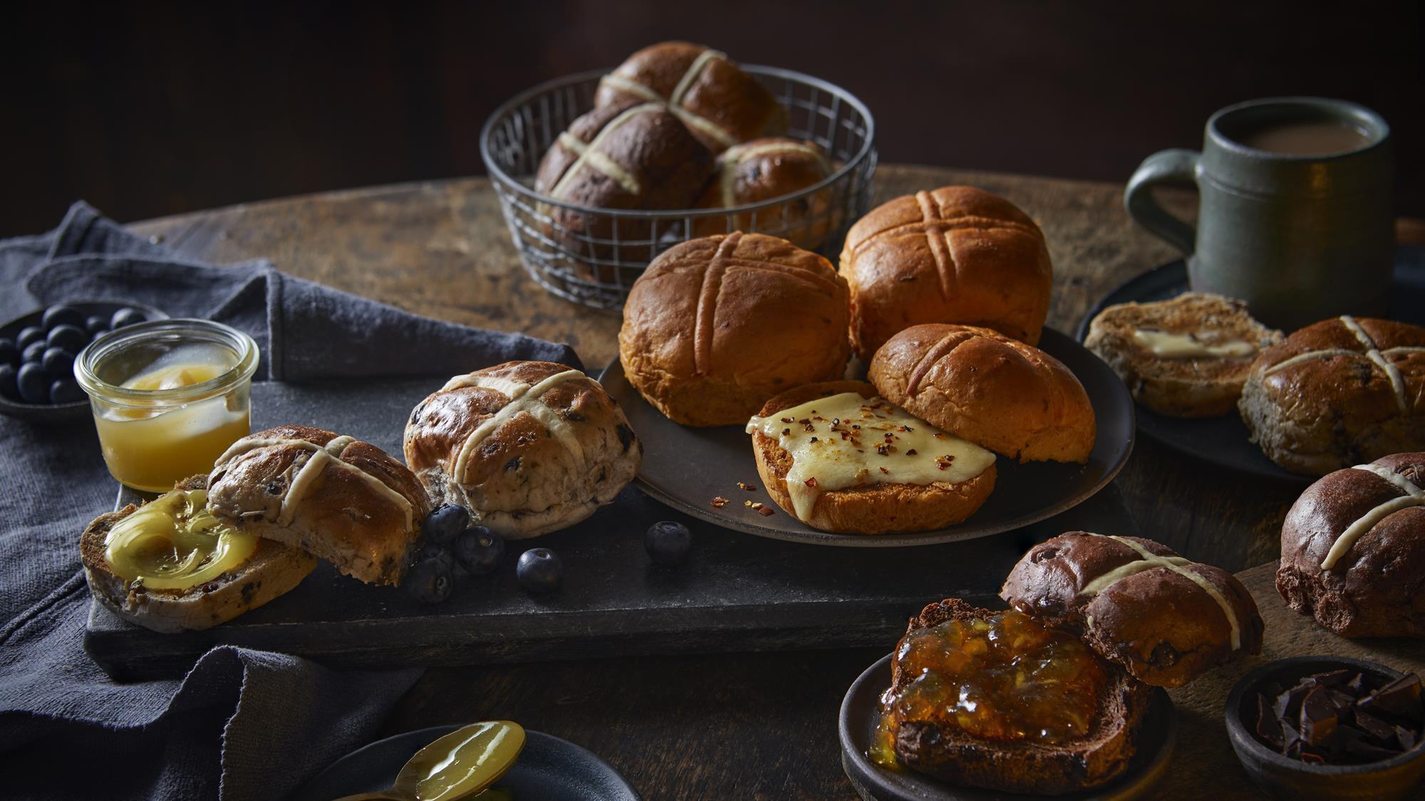 Co-op hops on bizarre hot cross bun trend in Easter range 2024 | Range ...