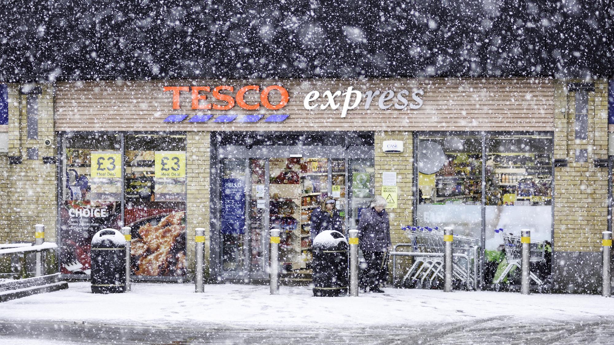 Supermarkets start Christmas recruitment push for 70,000 jobs | The Grocer