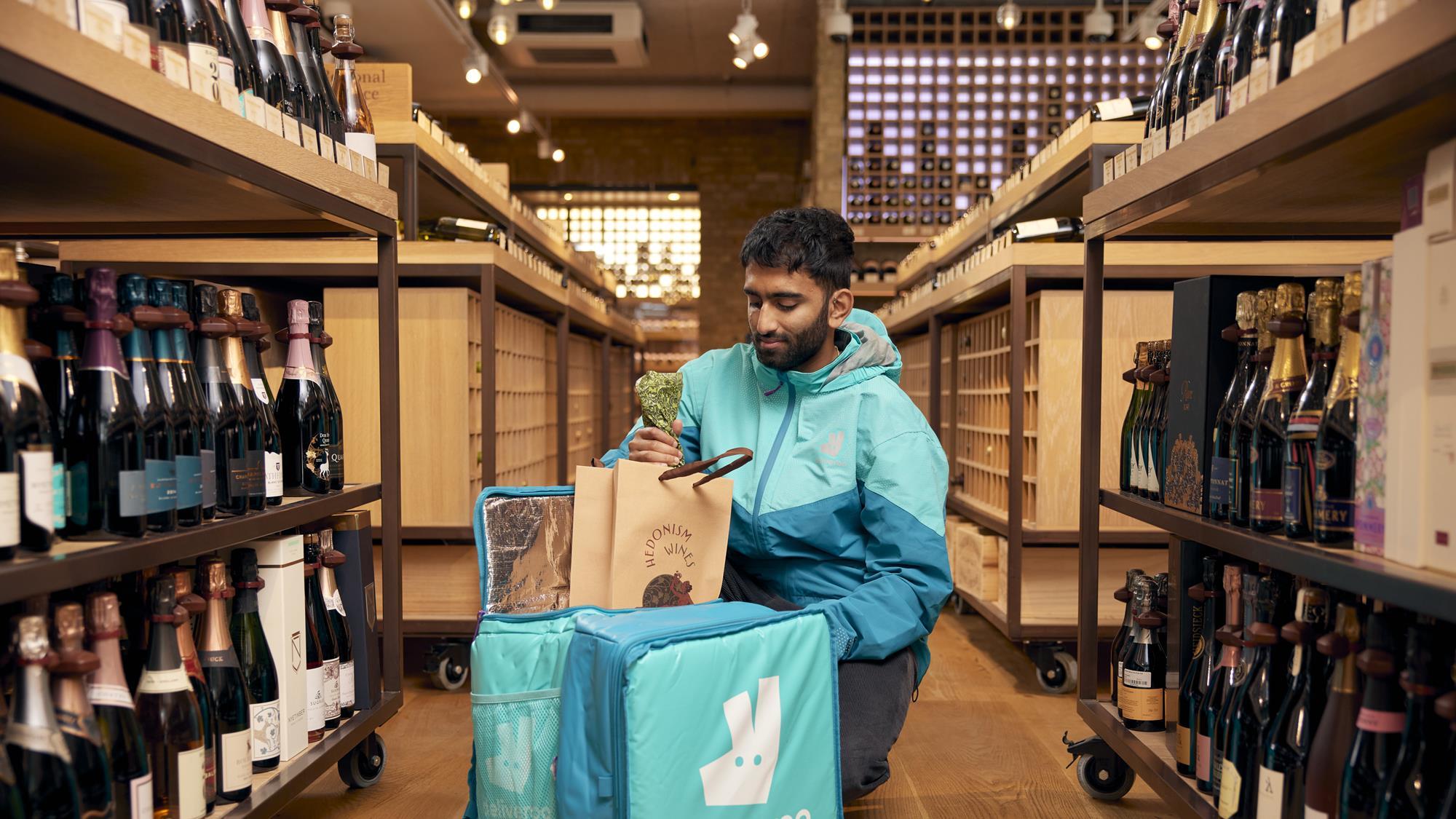 Deliveroo adds invitation-only ‘Diamond Plus’ subscription | The Grocer