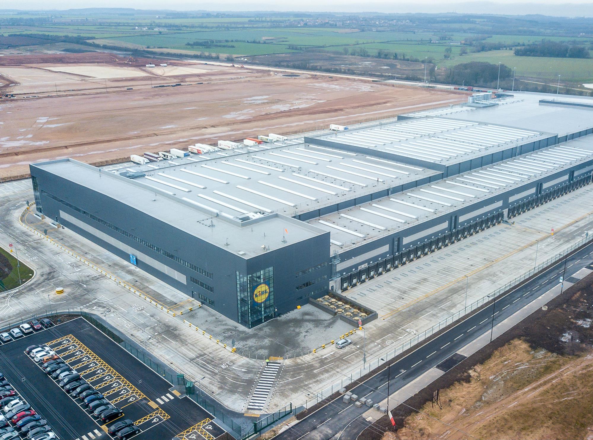 Lidl opens distribution center in the netherlands: rotterdam lidl ...