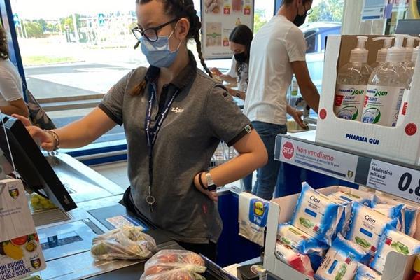Lidl claims UK supermarket first with all store uniforms made from ...