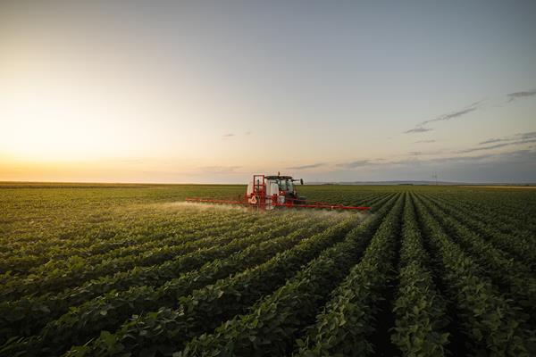 Farmers facing soaring fertiliser costs urged to share views | News ...