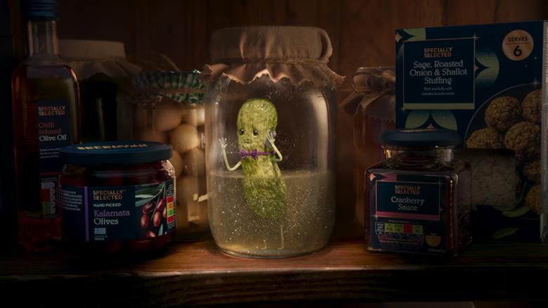 Kevin and Katie tie the knot in Aldi's Christmas ad finale | The Grocer