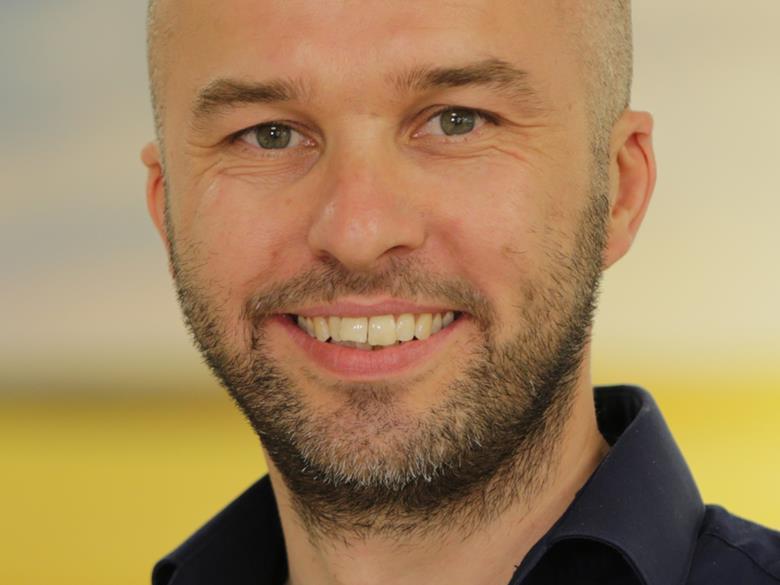 Gavin Loftus, Weetabix on the Go, on mirrors and penguins | My ...