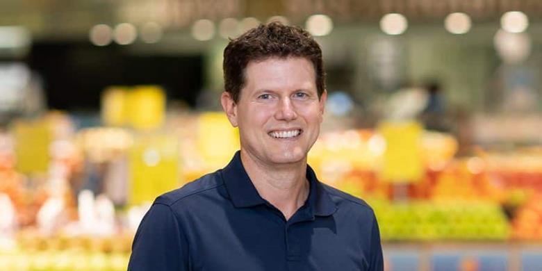 Amazon appoints Whole Foods CEO to lead global grocery | The Grocer