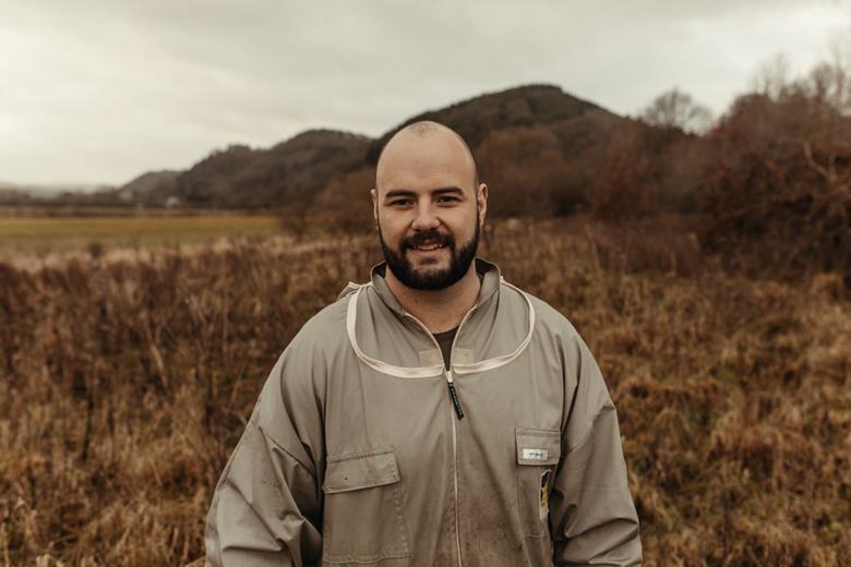 Scott Davies: the builder‑turned‑beekeeper disrupting the UK honey ...