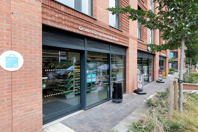 Co-op opens third franchise store with Universal Retail Group | The Grocer