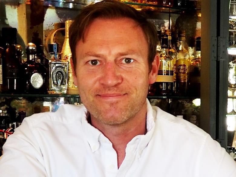 Nick Wall, Tails Cocktails, on acting like a big chicken and his pet ...